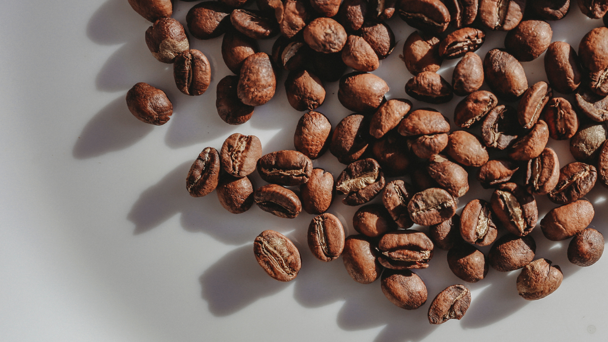 The Ultimate Coffee Bean Guide: Types, Origins, Processing & Caffeine ...